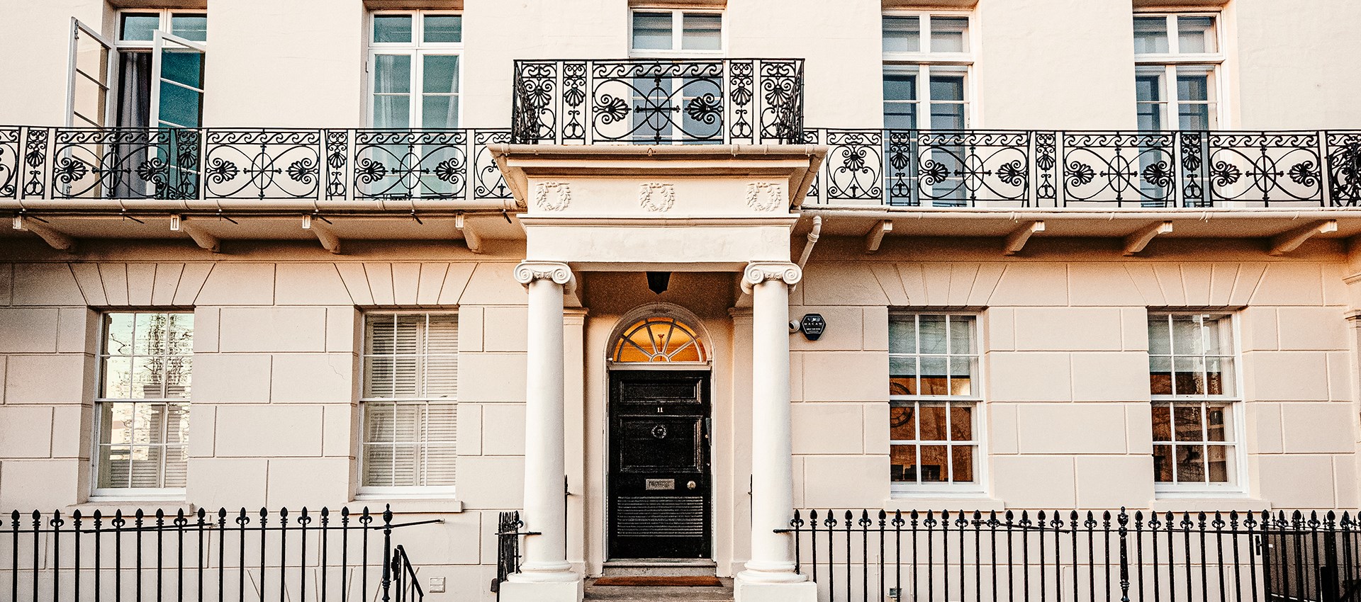 11 Waterloo Place - Royal Leamington Spa